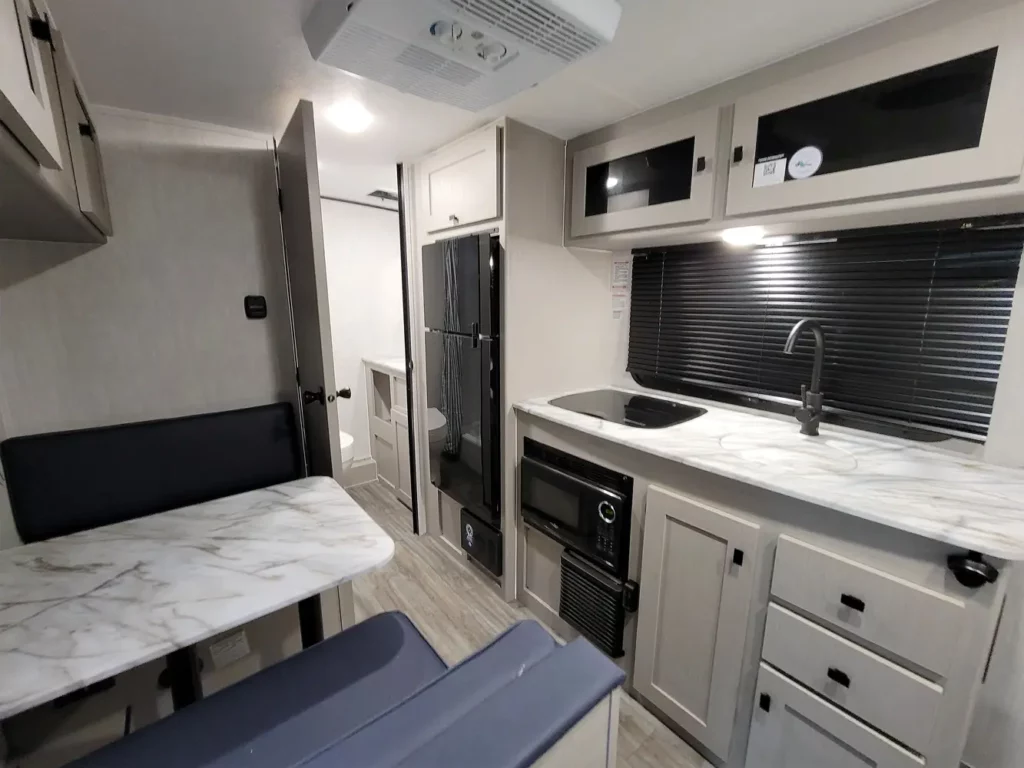 Coachmen Remote Travel Trailers | Traveland RV Canada